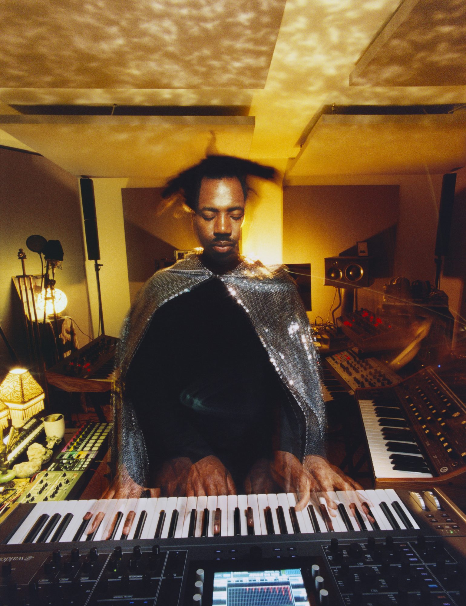 Overview – Frank Lebon – DoBeDo Represents