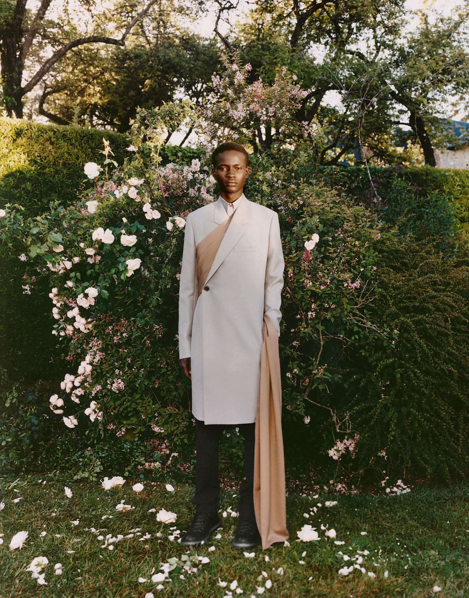 Overview – Hugo Scott – DoBeDo Represents