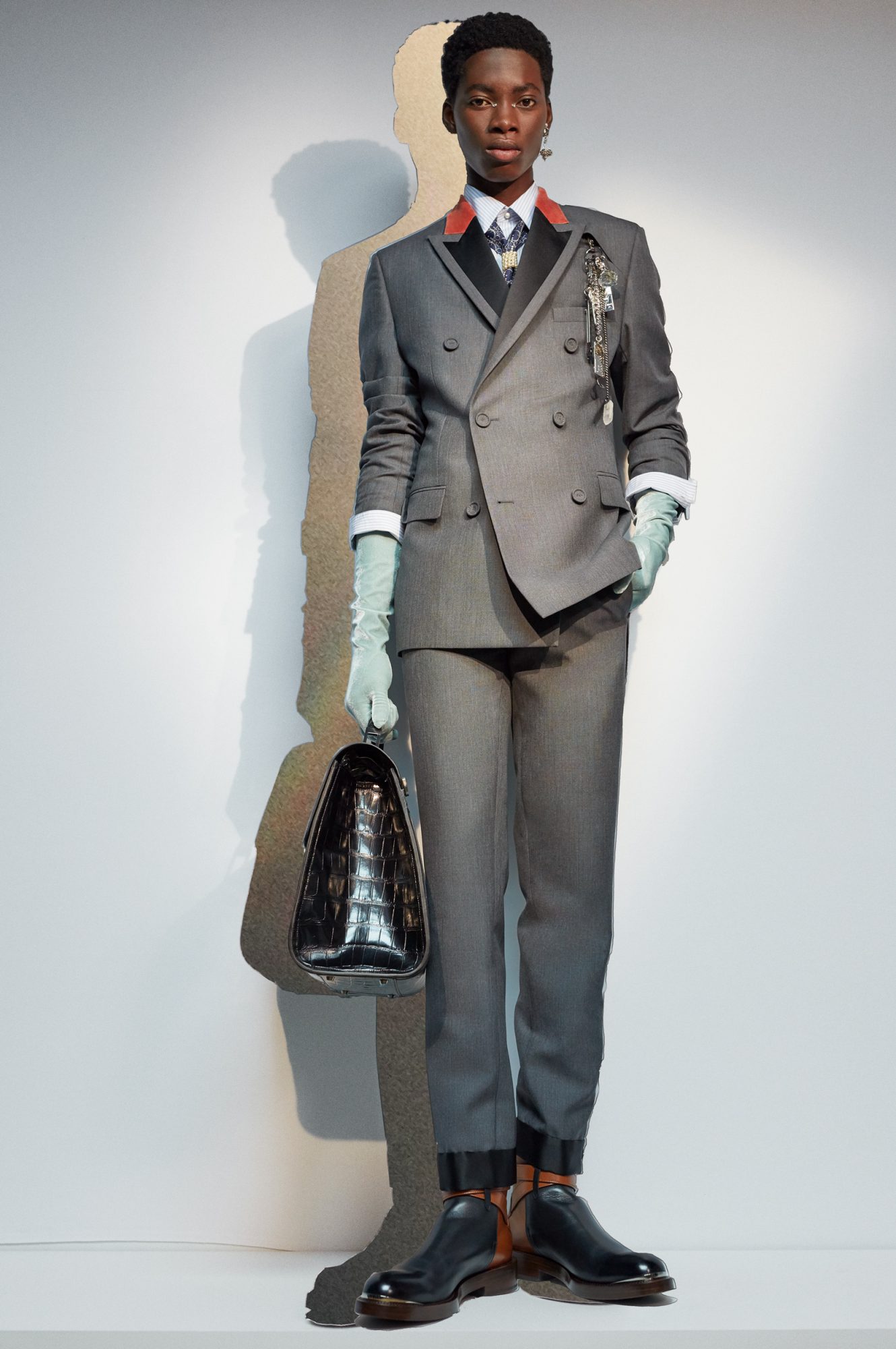 Overview – Hugo Scott – DoBeDo Represents