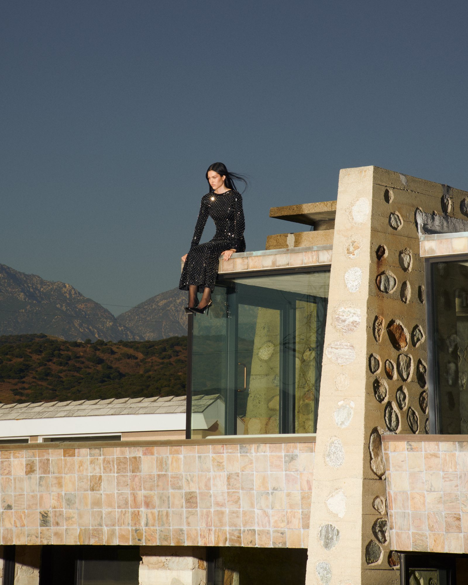 Overview – Johnny Dufort – DoBeDo Represents