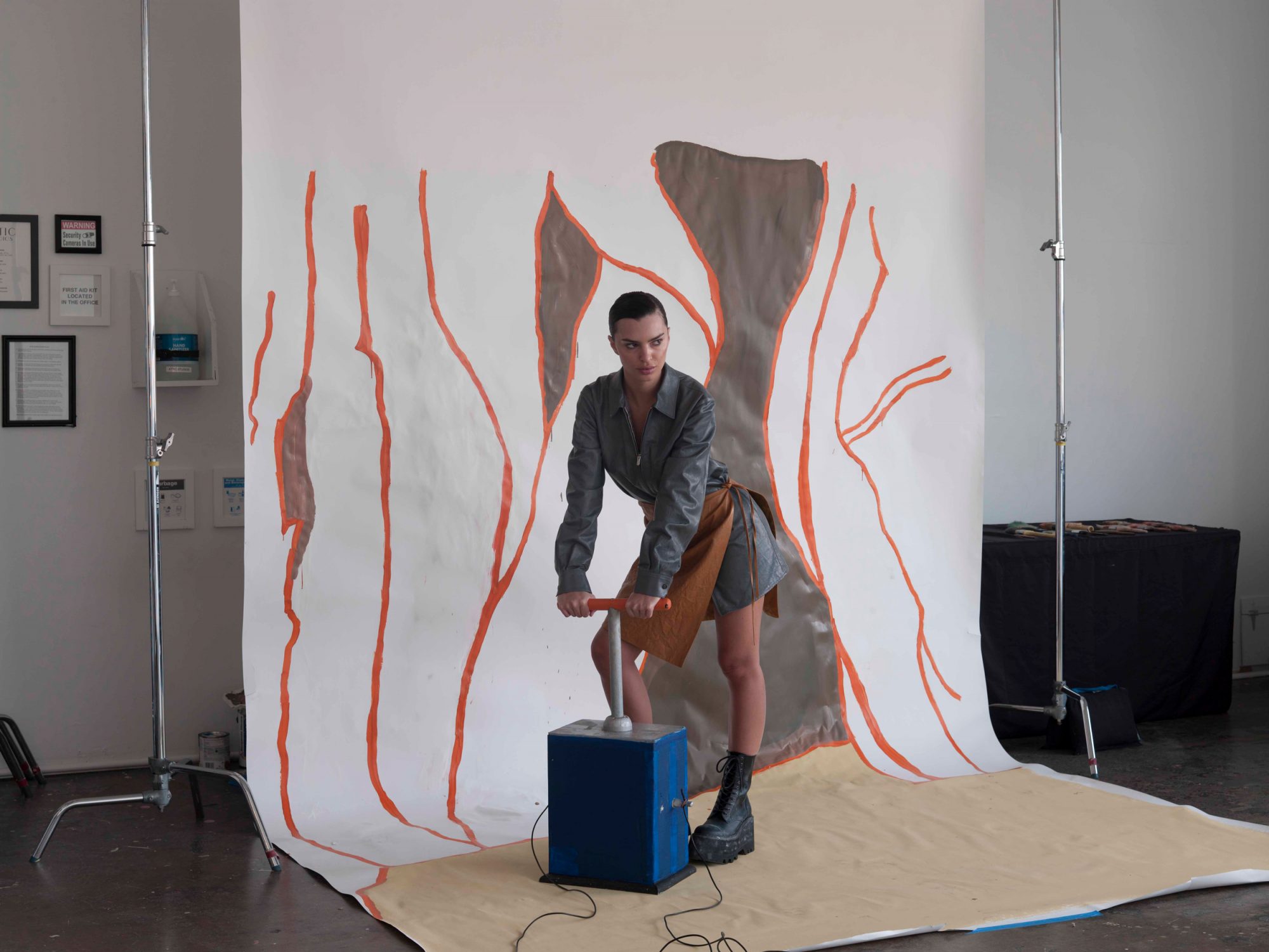 Nigel Shafran Photographs Emily Ratajkowski for US Vogue – News ...