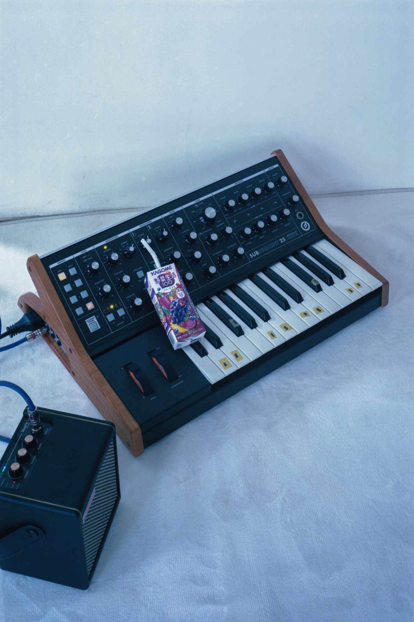 Takashi Homma Photographs Cover Story for Space Magazine – News ...