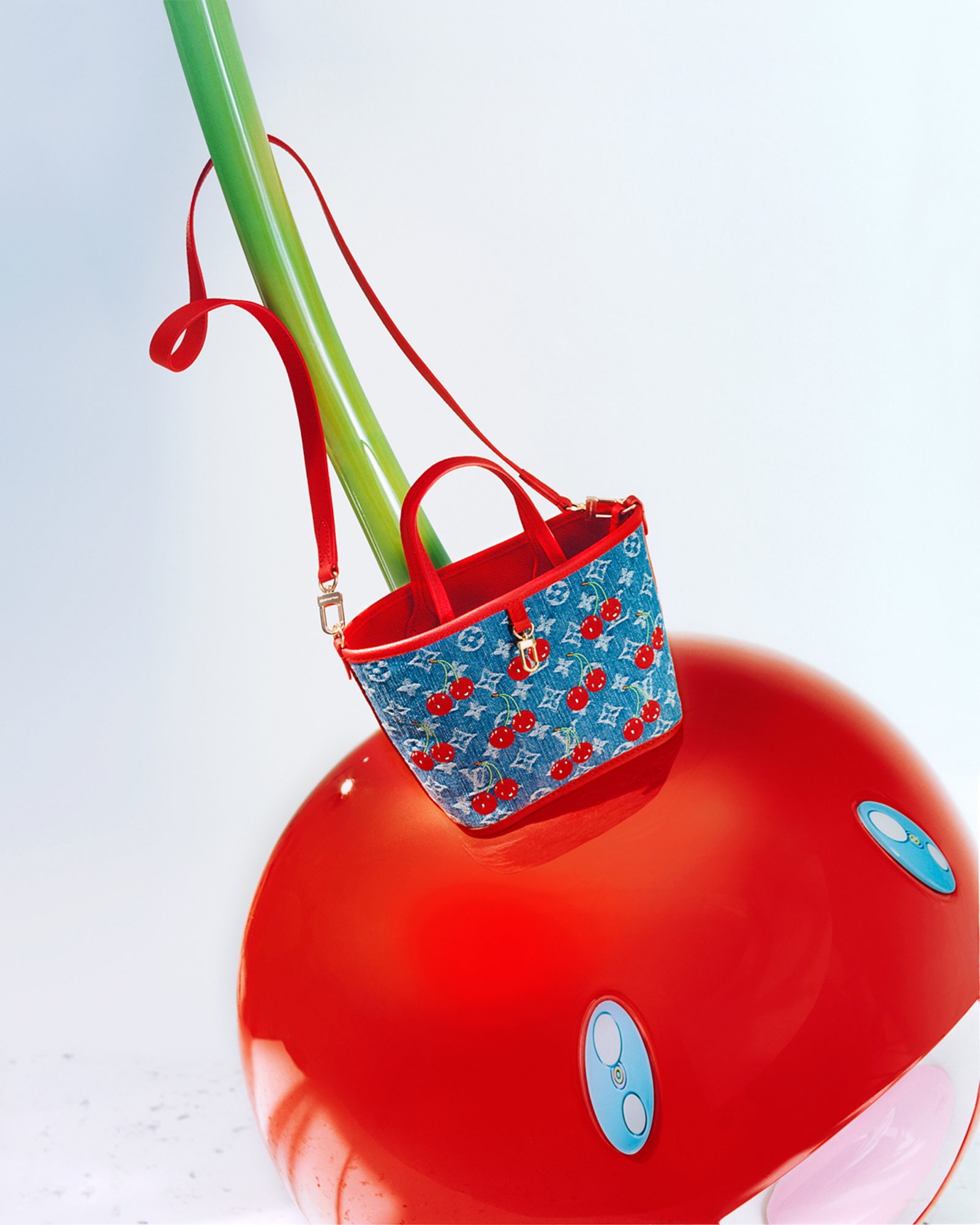 Milo Reid Photographs Louis Vuitton Resort 25 Campaign – News – DoBeDo ...